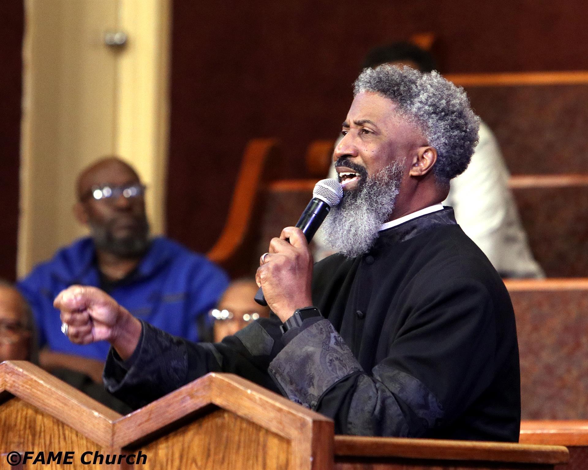 About Dr. Barry Settle – DR. Barry Settle